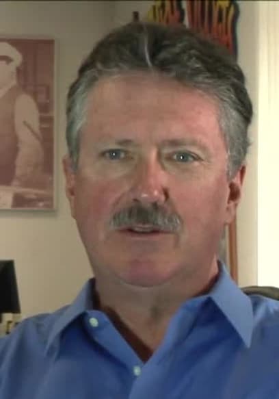 Watch Hey Moe! Hey Dad! S01:E09 - A Son Also Rises - Free TV Shows | Tubi