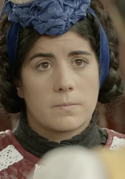 Watch Laura: An Extraordinary Life S01:E01 - The Gift - Free TV Shows ...