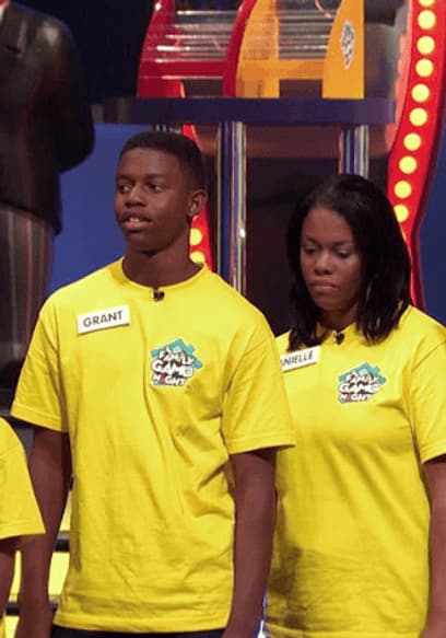 Watch Family Game Night S02:E30 - Episode 30 - Free TV Shows | Tubi
