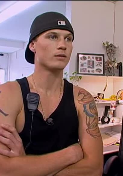 Watch Dog the Bounty Hunter S01:E10 - Justin's Big D - Free TV Shows | Tubi