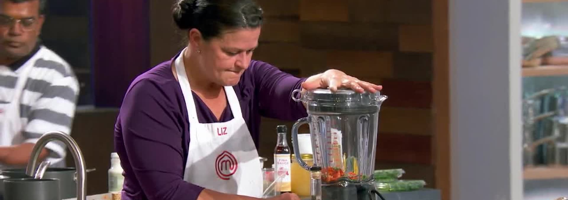 Watch MasterChef S10:E06 - Hot & Spicy - Free TV Shows | Tubi