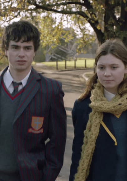 Watch Tangle S03:E05 - Episode 5 - Free TV Shows | Tubi