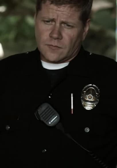 Watch Southland S01:E03 - See the Woman - Free TV Shows | Tubi