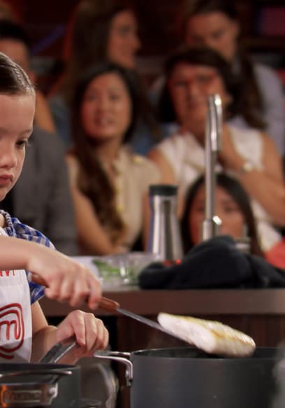 Watch MasterChef Junior S08:E14 - Junior Edition: The Semi-Final - Free ...