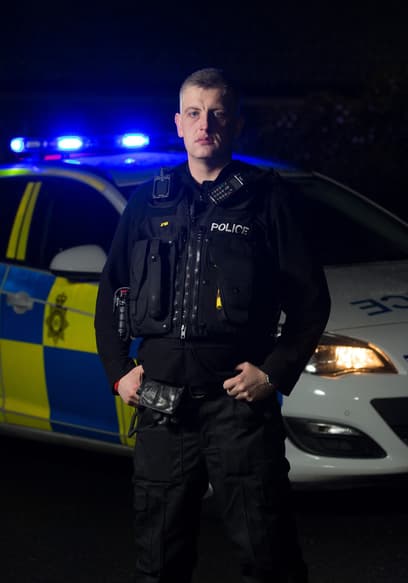 Watch The Cops S03:E02 - Episode 2 - Free TV Shows | Tubi