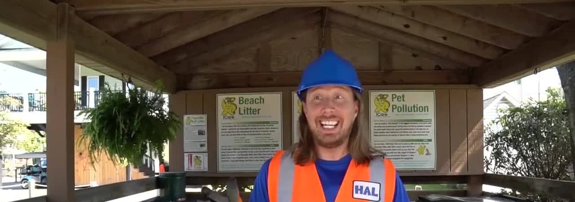 Watch Handyman Hal S02:E04 - Beach Sweeper and Recycling Truck for Kids ...