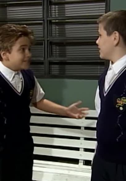 Watch La Invasora S01:E07 - Capítulo 7 - Free TV Shows | Tubi