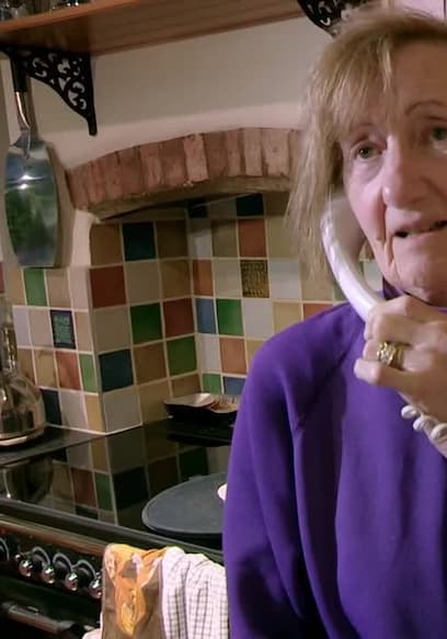 Watch Nightmare Tenants, Slum Landlords S01:E01 - Episode 1 - Free TV ...