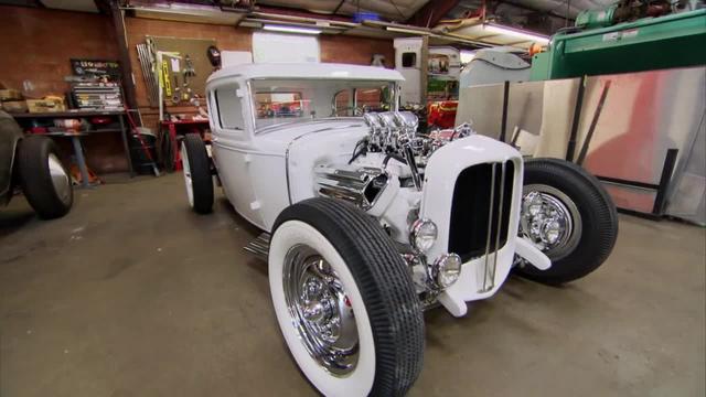 Watch Jesse James: Outlaw Garage S01:E01 - Jesse James: Outlaw Garage ...