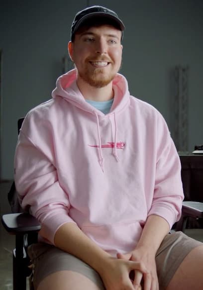 Watch Beyond the Spotlight S01:E05 - MrBeast - Free TV Shows | Tubi