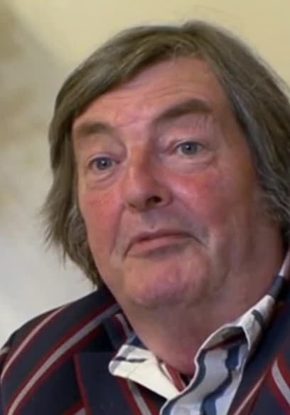 Watch Secret Dealers S01:E08 - Episode 8 - Free TV Shows | Tubi