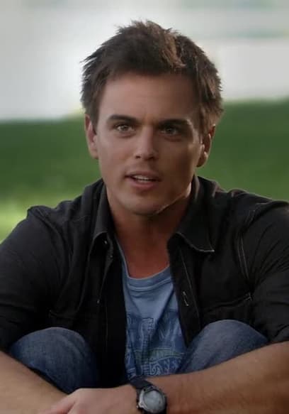Watch Blue Mountain State S02:E07 - Debra - Free TV Shows | Tubi