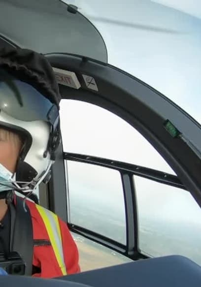 Watch Ambulance: Code Red S02:E01 - Episode 1 - Free TV Shows | Tubi