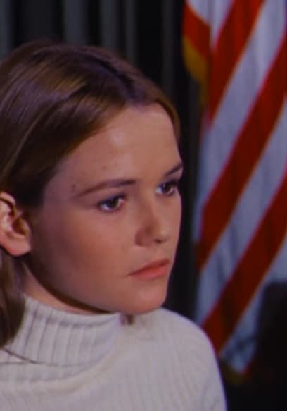 Watch The FBI S07:E23 - The Corruptor - Free TV Shows | Tubi