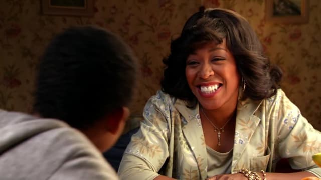 Watch Everybody Hates Chris S01:E01 - Everybody Hates the Pilot - Free ...