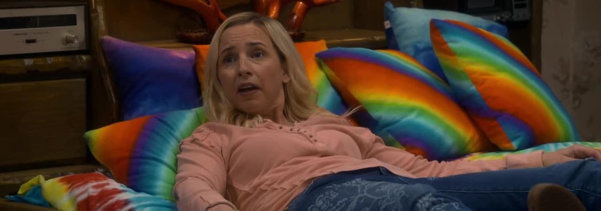 Watch The Conners S04 E09 Three Exes Role Playing And A Waterbed