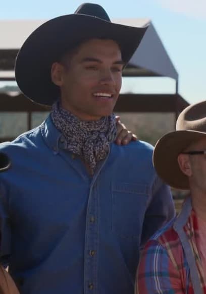 Watch Celebs on the Ranch S01:E09 - Episode 9 - Free TV Shows | Tubi