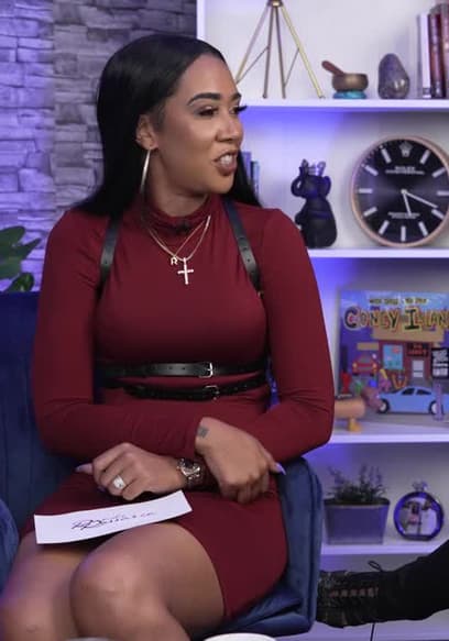 Watch The Randi Rossario Show S01:E06 - The Social (Media) Behavior ...