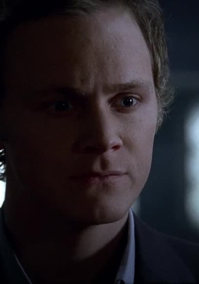 Watch Alias S02:E21 - Second Double - Free TV Shows | Tubi