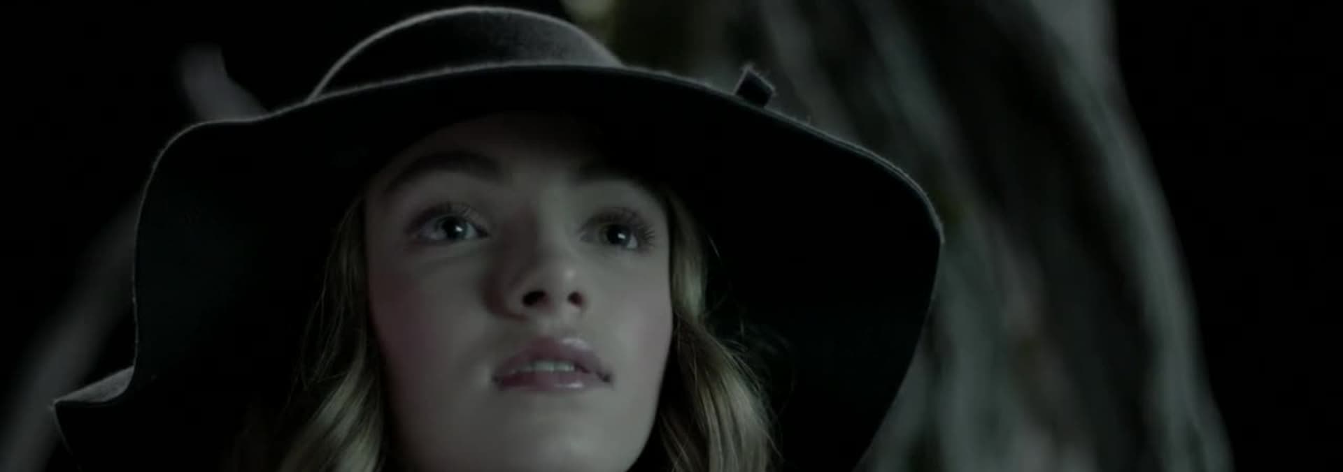 Watch Total Eclipse S02:E01 - Solar Eclipse - Free TV Shows | Tubi