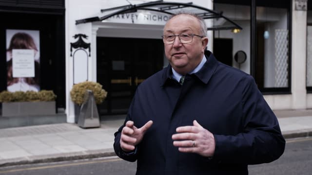 Watch The Real Manhunter S01:E05 - The Murder of Christopher Donovan ...