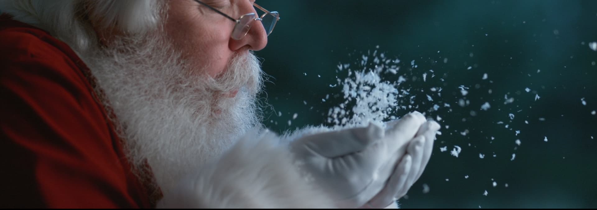 Watch Finding Santa (2023) - Free Movies | Tubi