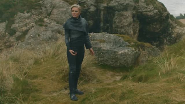 Watch Krypton S02:E10 - The Alpha and the Omega - Free TV Shows | Tubi