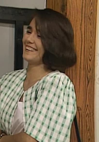 Watch Amanda Sabater S01:E142 - Capítulo 142 - Free TV Shows | Tubi