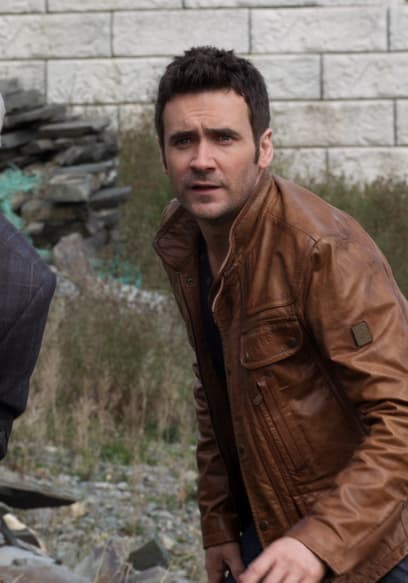 Watch Republic of Doyle S04:E07 - Republic of Doyle: S4 E7 - in Brigus ...