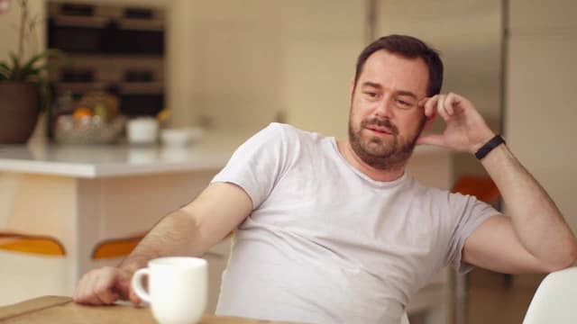Watch Very British Problems S02:E03 - With Friends - Free TV Shows | Tubi