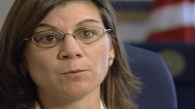 Watch The FBI Files S05:E04 - High Stakes - Free TV Shows | Tubi