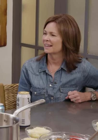 Watch Something's Burning S01:E20 - Stephanie Kurtzuba & LeeAnn / 3-6PM - Free TV Shows | Tubi