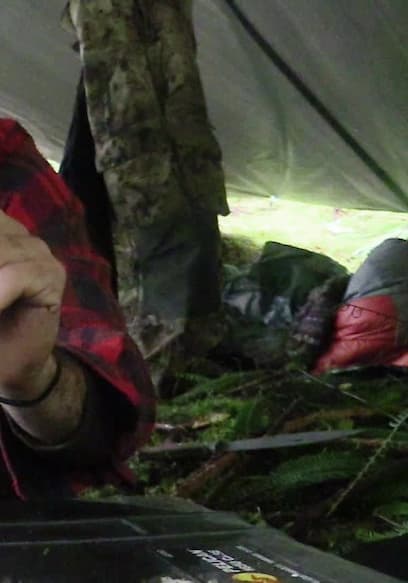 Watch Alone S02:E02 - The Knife's Edge - Free TV Shows | Tubi