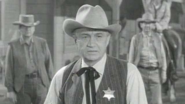 Watch The Rifleman S05:E04 - Quiet Night, Deadly Night - Free TV Shows ...