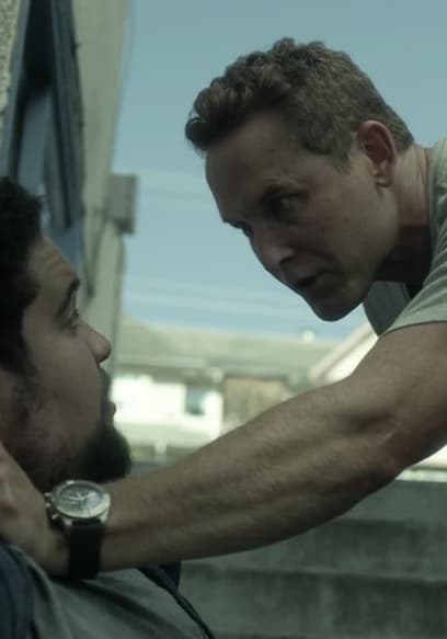 Watch Rogue S04:E02 - How the Light Gets In - Free TV Shows | Tubi