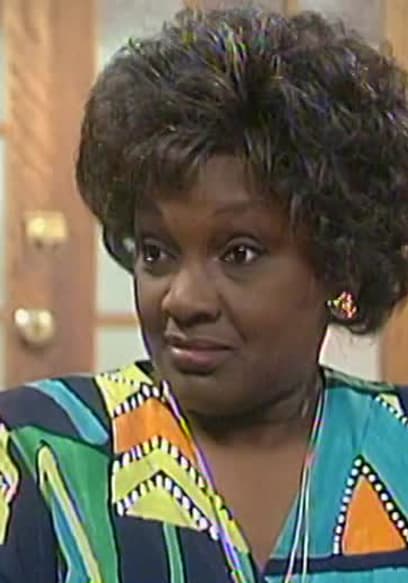 Watch Desmond's S05:E09 - Kiss of the Spiderman - Free TV Shows | Tubi