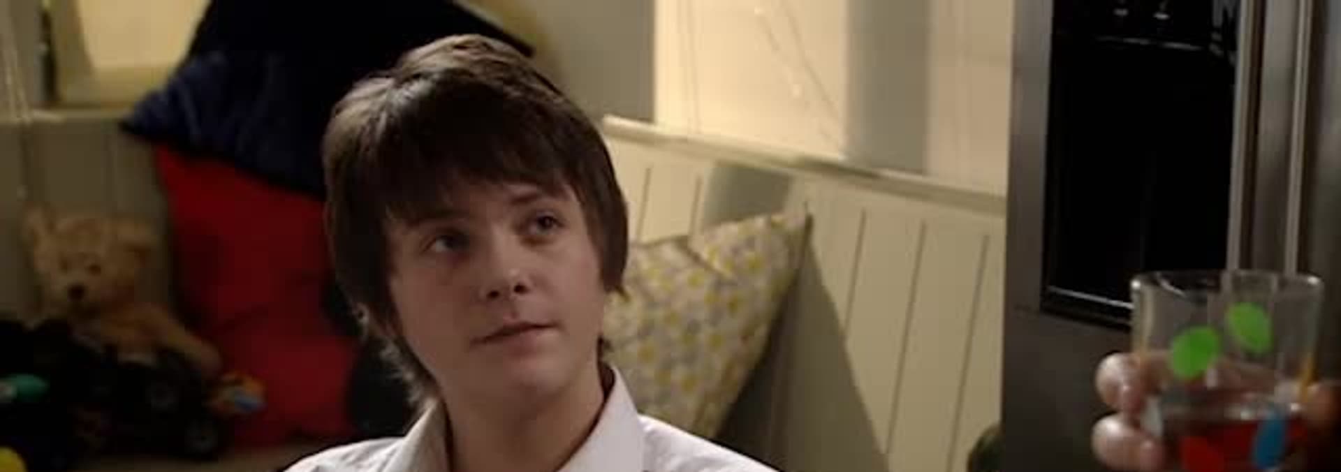 Watch Outnumbered S03:E04 - Episode 4 - Free TV Shows | Tubi