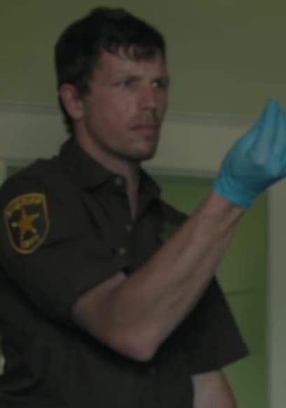 Watch Heartland Homicide S01:E01 - Kunz Family - Free TV Shows | Tubi