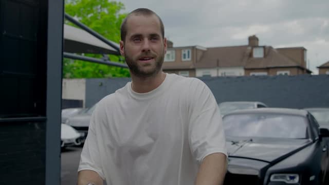 Watch Yiannimize Unwrapped S01:E04 - Tom Exton - Free TV Shows | Tubi