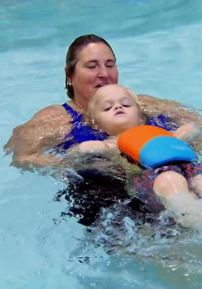 Watch Our Little Family S01:E07 - Giving Thanks and Making Space - Free ...