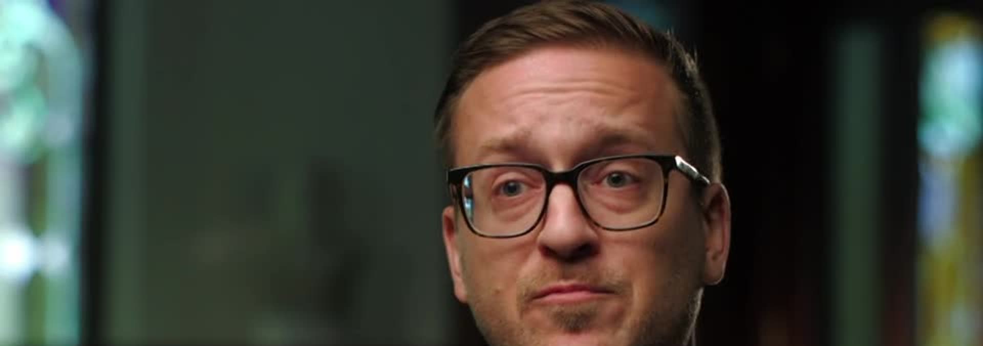 Watch Mysteries at the Museum S12:E09 - Chain of Fools and More - Free ...