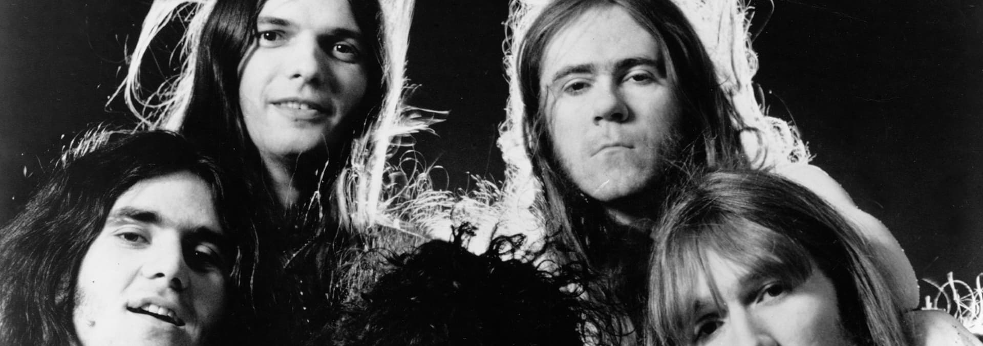 Watch Breaking the Band S03:E08 - Alice Cooper - Free TV Shows | Tubi