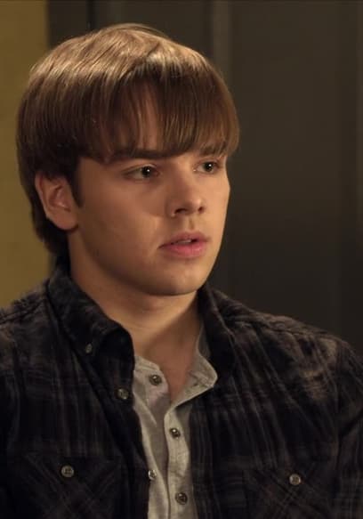 Watch Degrassi: The Next Generation S12:E288 - Waterfalls (Pt. 1 ...