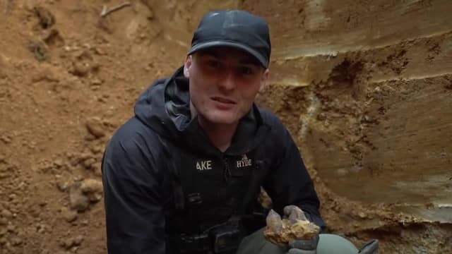 Watch Scuba Jake S02:E14 - Crystal Clear - Free TV Shows | Tubi