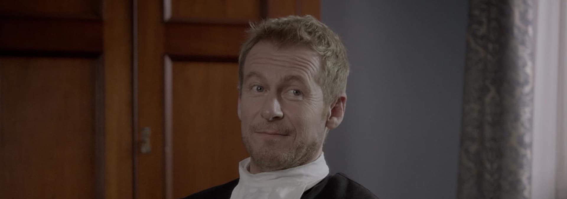 Watch Rake S02:E01 - R v Mohammed - Free TV Shows | Tubi