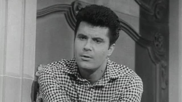 Watch The Beverly Hillbillies S02:E52 - The Giant Jackrabbit - Free TV ...