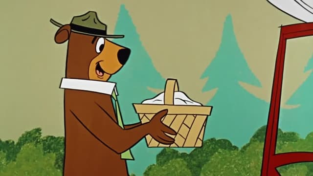 Watch The Yogi Bear Show S01:E01 - Yogi Bear's Big Break, Slumber Party ...