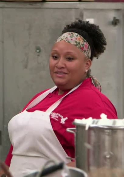 Watch Cake Boss S13:E13 - Creeps, Carvings and Coffi - Free TV Shows | Tubi