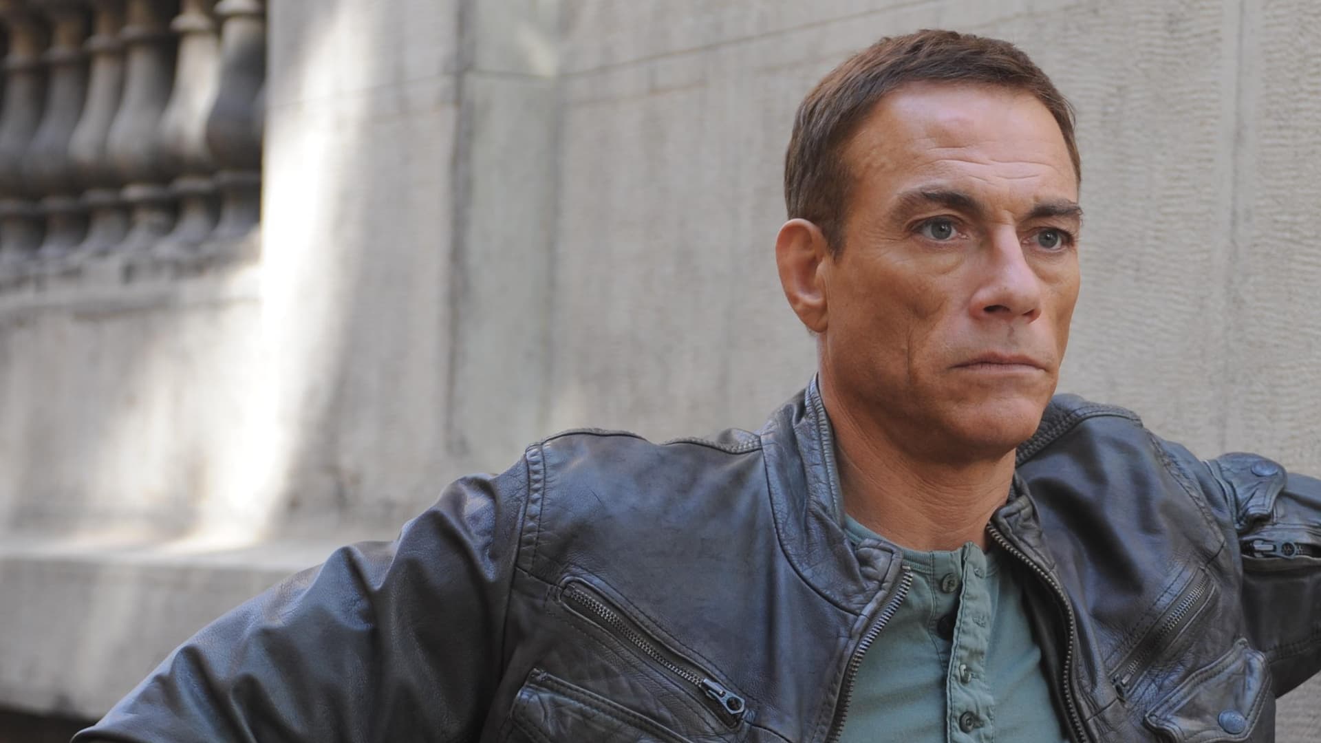 Watch 6 Bullets (2012) - Free Movies | Tubi