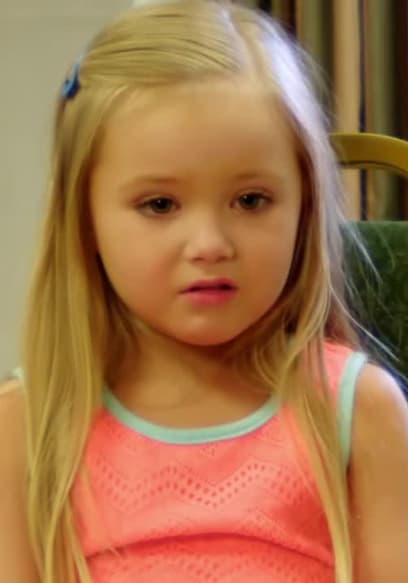 Watch Toddlers & Tiaras S09:E13 - A Team's Revenge - Free TV Shows | Tubi